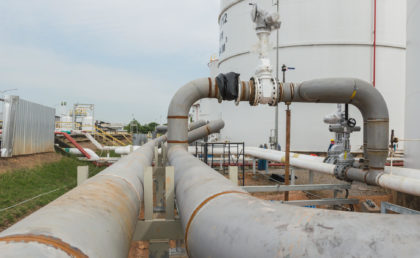 Flow lines and trunk lines in the oil and gas industry